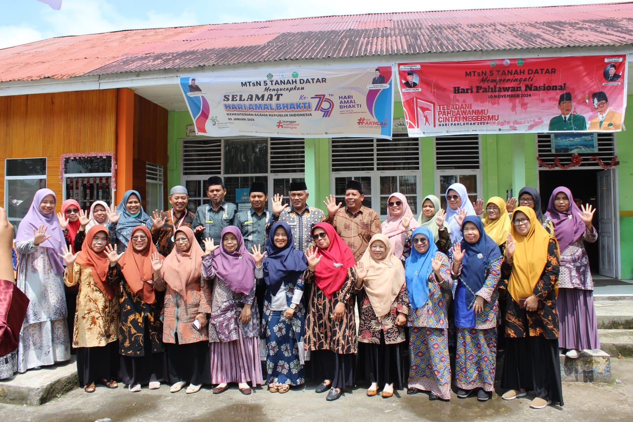 Pembinaan Guru dan Tenaga Kependidikan di MTsN 5 Tanah Datar - Mediawartatipikor