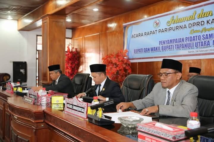 DPRD Taput Rapat Paripurna Penyampaian Pidato Pertama Bupati dan Wakil Bupati Tapanuli Utara ...